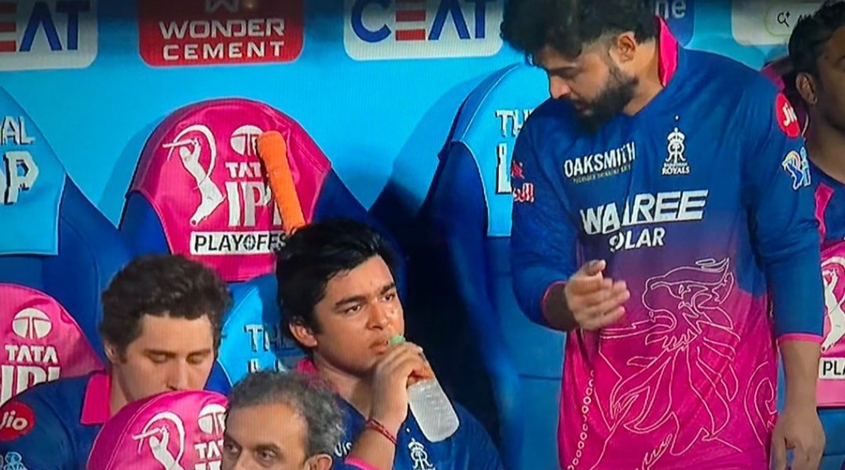 Riyan Parag spotted scolding Vaibhav Sooryavanshi in the RR dugout ...