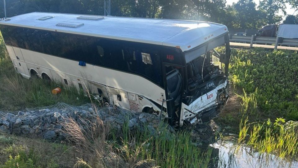 Five people dead and 34 injured after bus hits cars on Virginia ...