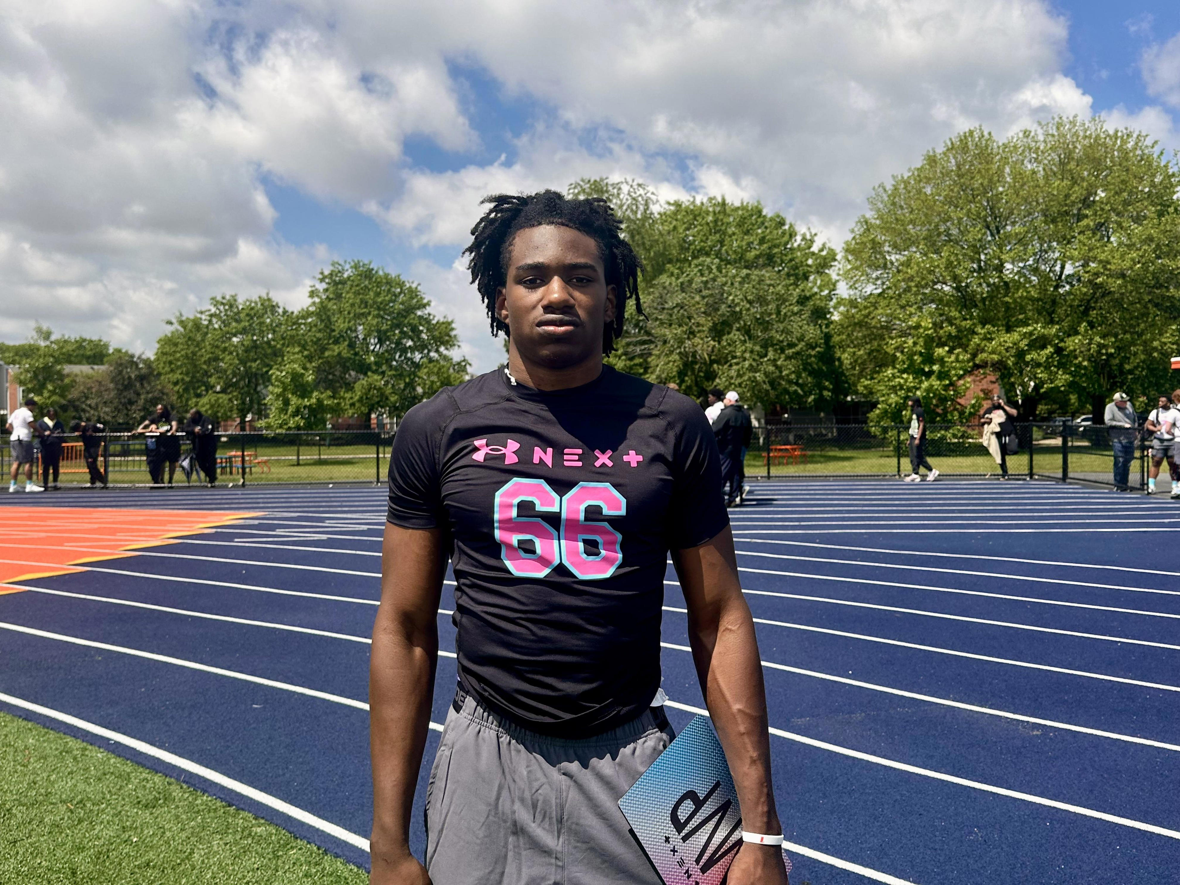 Top edge target talks upcoming official visit to Michigan football