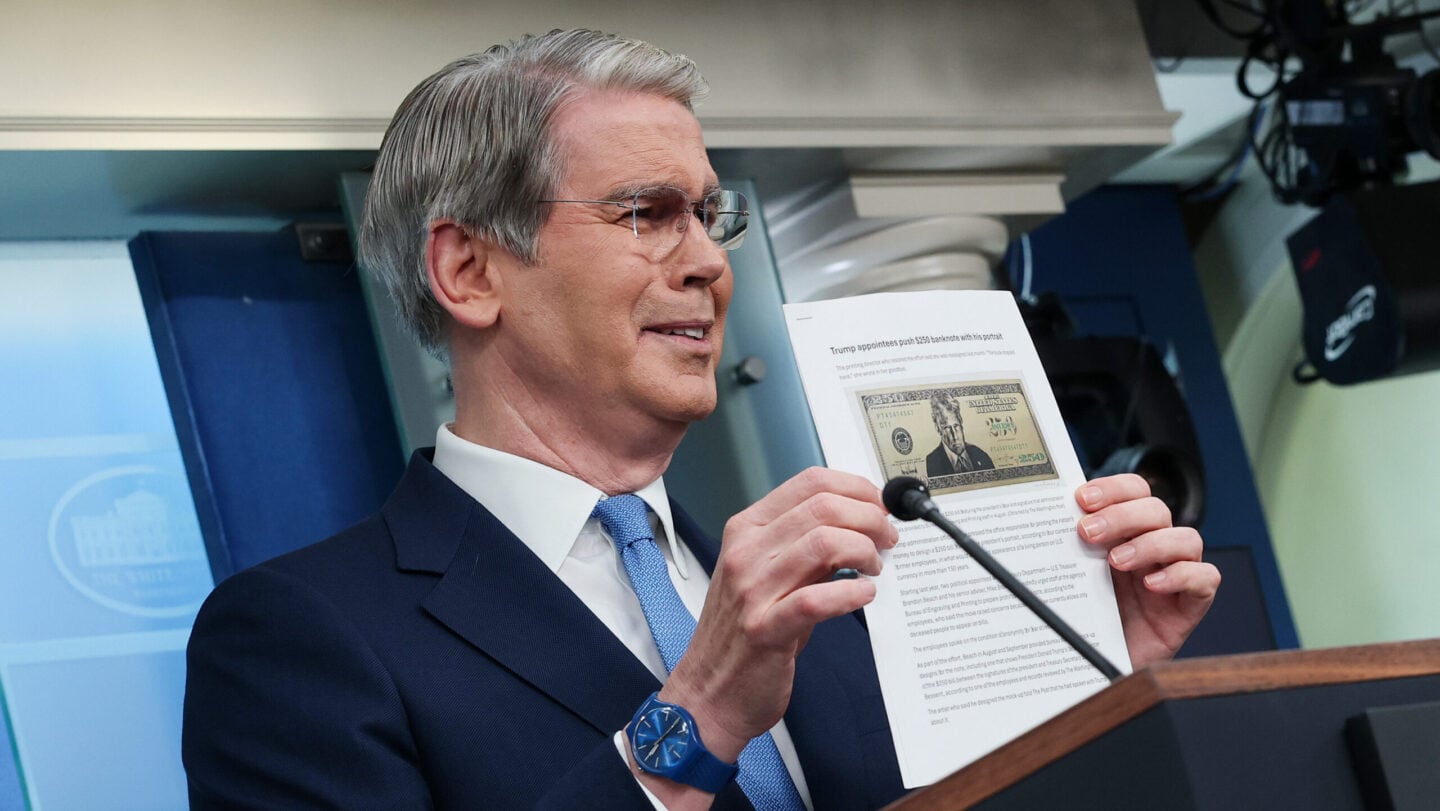 Trump’s face could end up on a $250 bill if Congress changes a law that ...