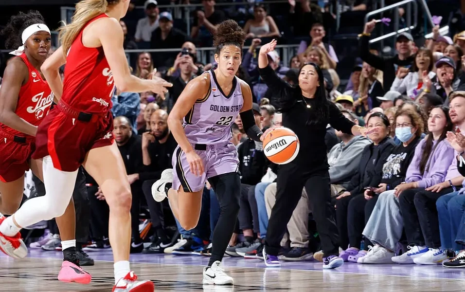 Burton's block on Clark sparks foul debate in Valkyries win