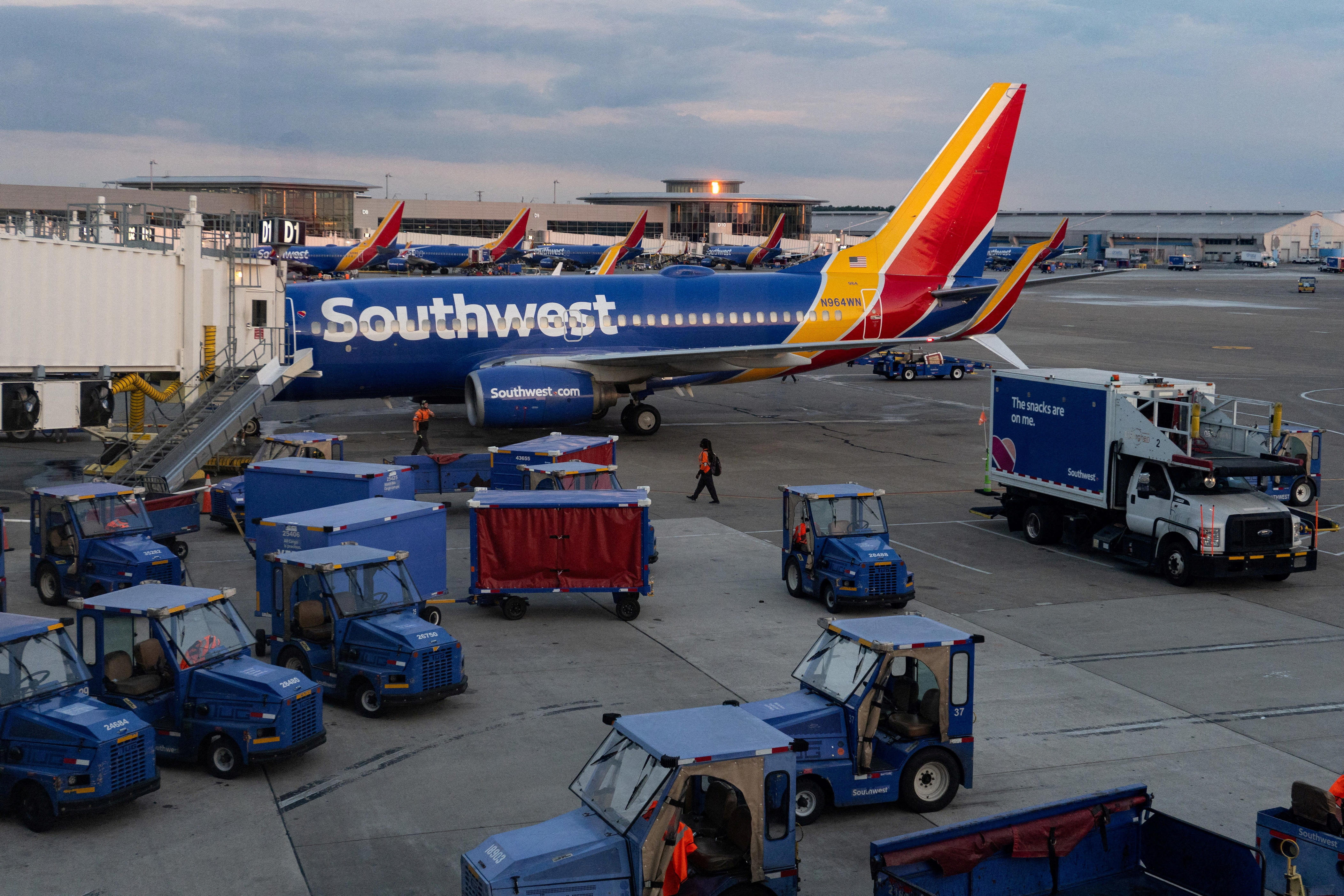 Plus-size Southwest flyers can get extra seat for free at airport