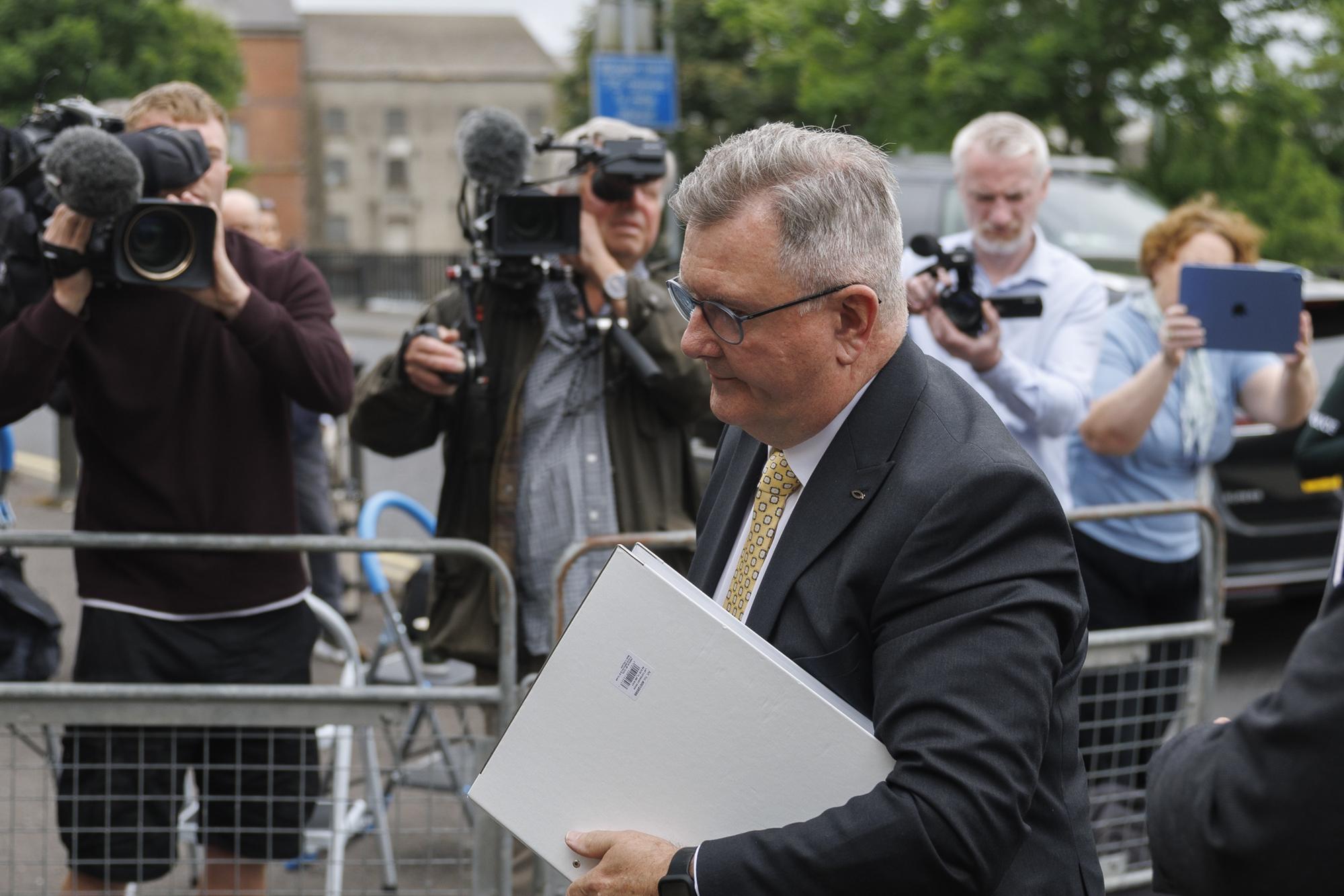 Donaldson 'regret' letter 'nothing to do' with sex allegations, trial hears