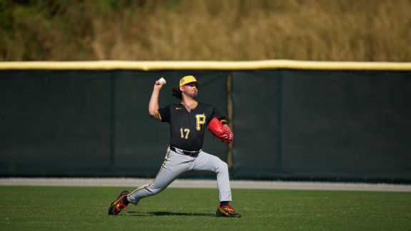 Fantasy baseball: Pittsburgh's lineup in flux and other news for Friday