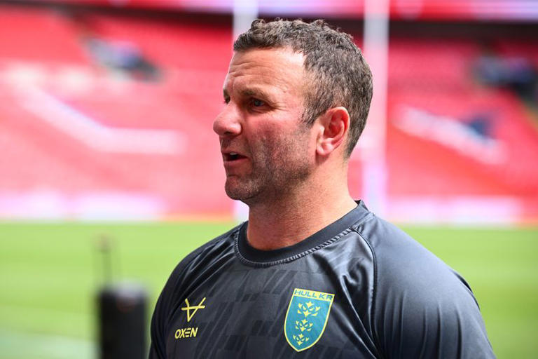 Willie Peters' reaction to Bevan French question sends clear Wembley ...