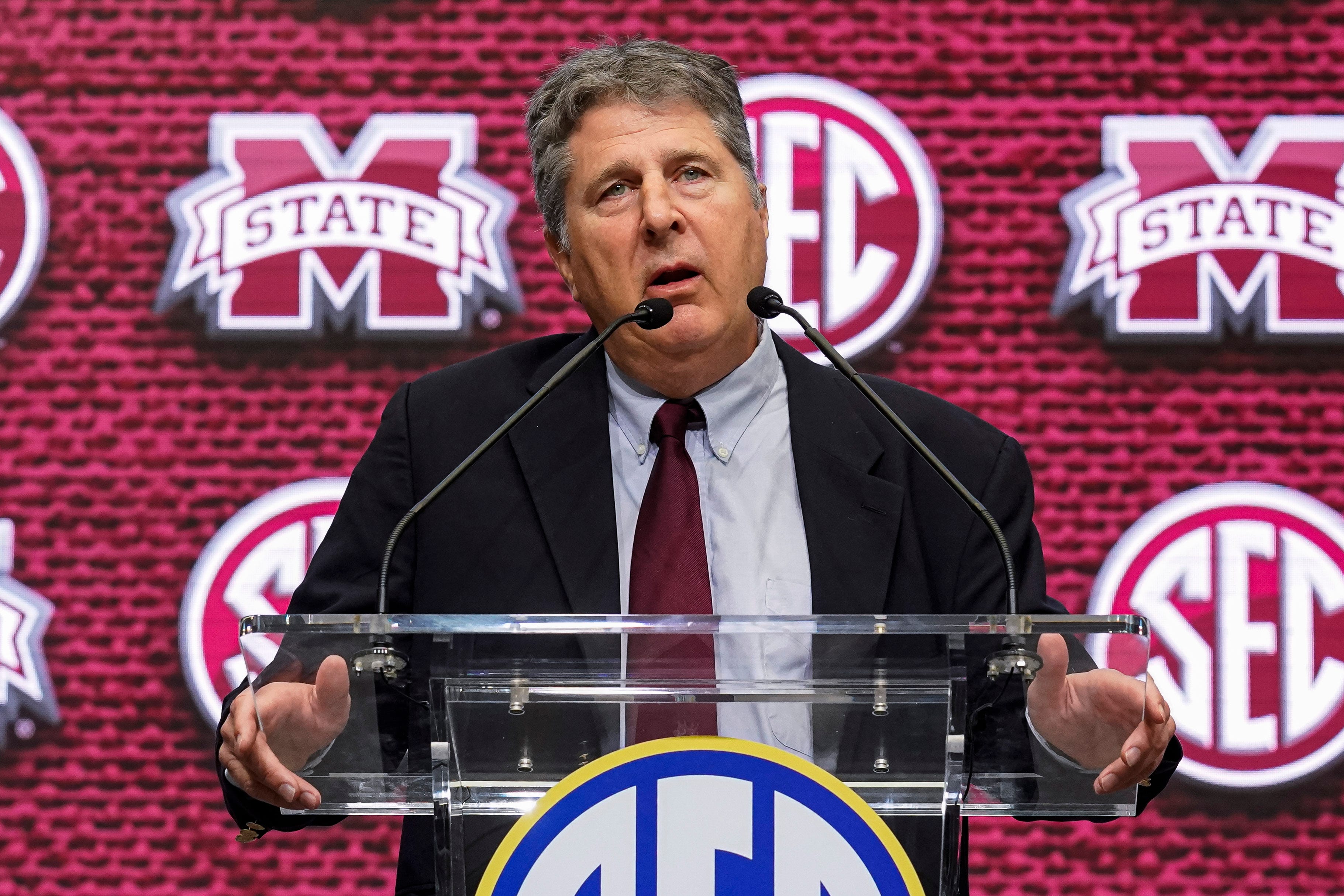 Mike Leach makes College Football Hall of Fame ballot for 2027 class
