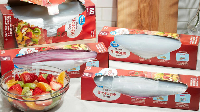 Is this big-name brand behind Walmart's Great Value trash bags and food ...