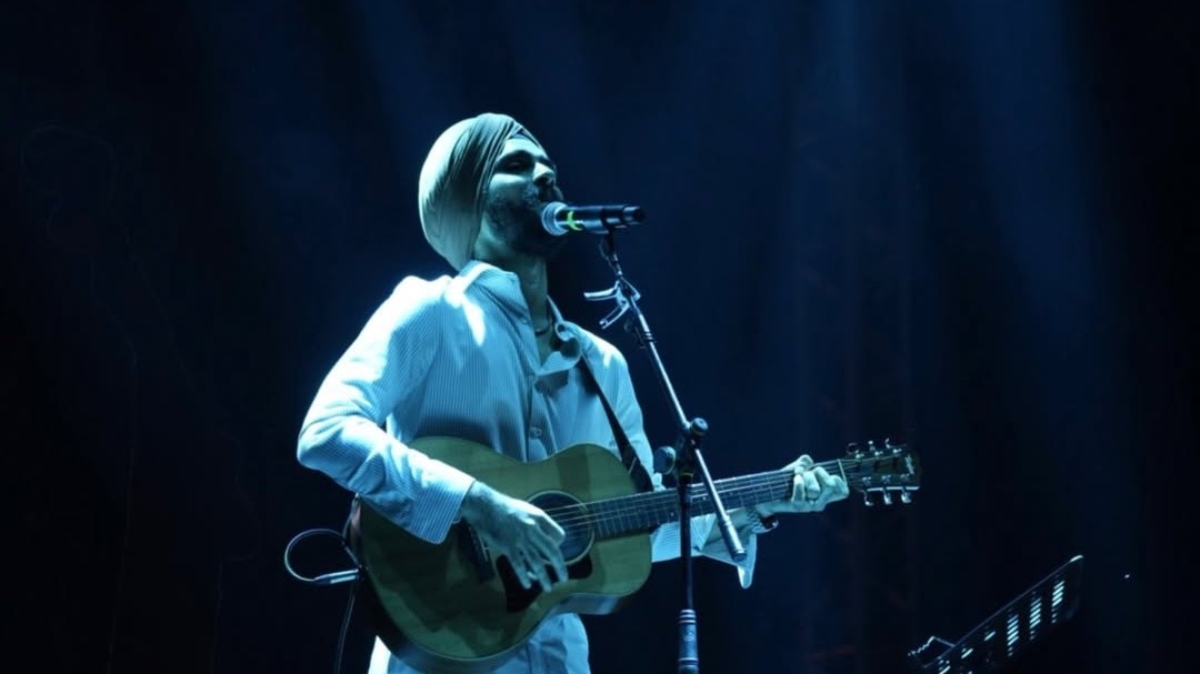 How a random conversation inspired Navjot Ahuja's viral song Khat