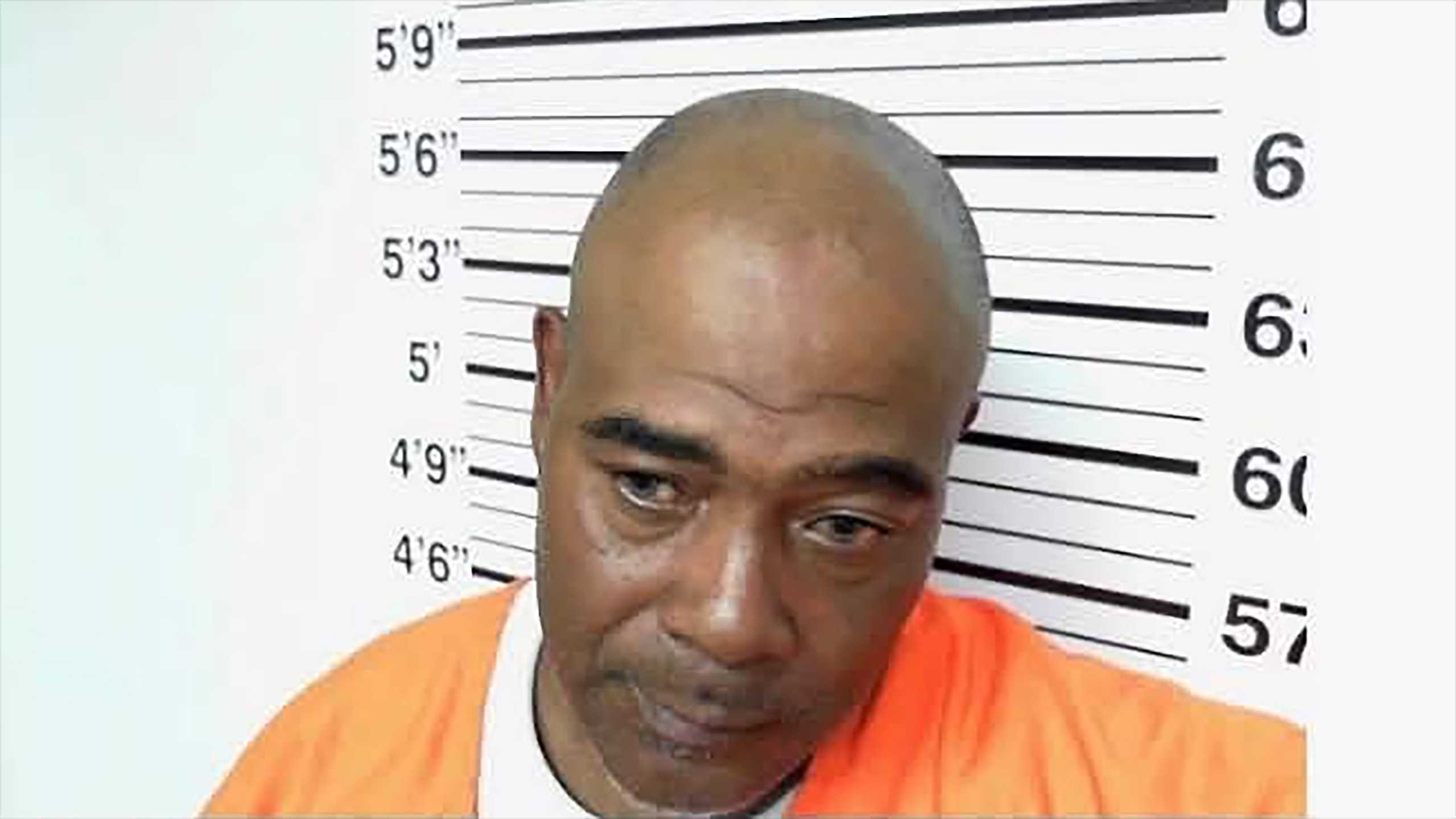 Scott County drug raids net meth, guns and cash at Forest and Lake homes