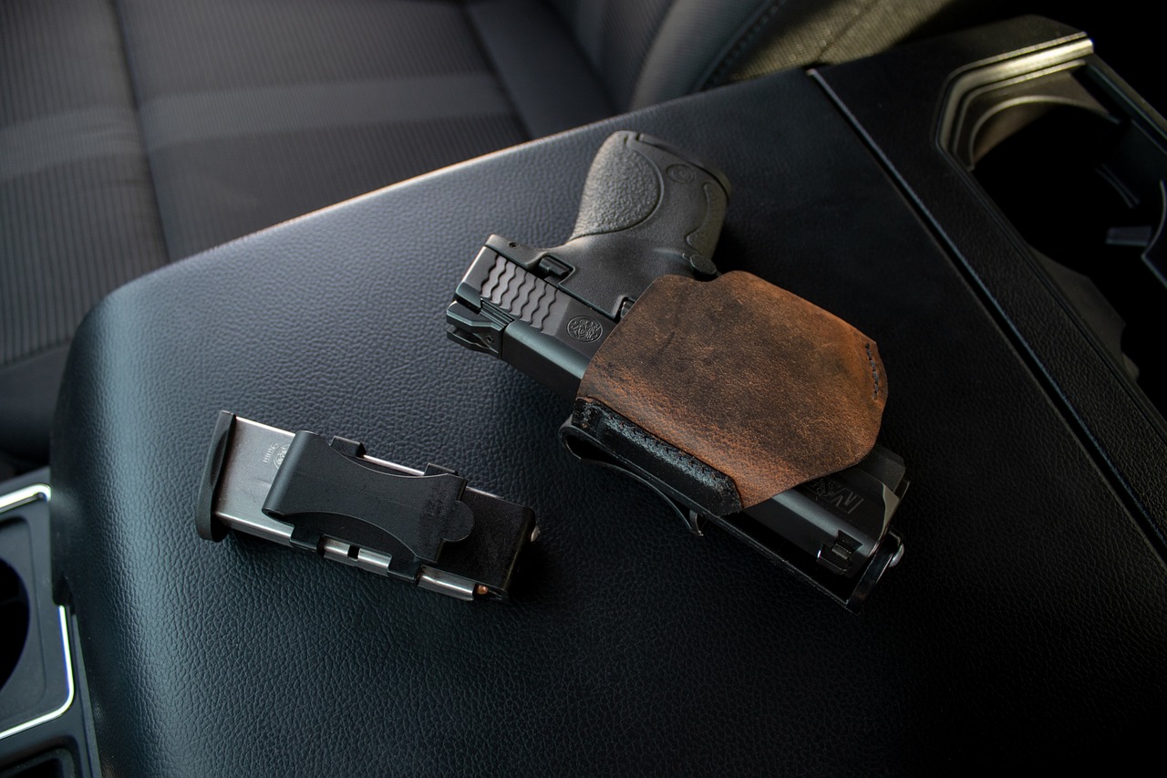 7 reasons the M&P Shield is still the carry gun most people never replace
