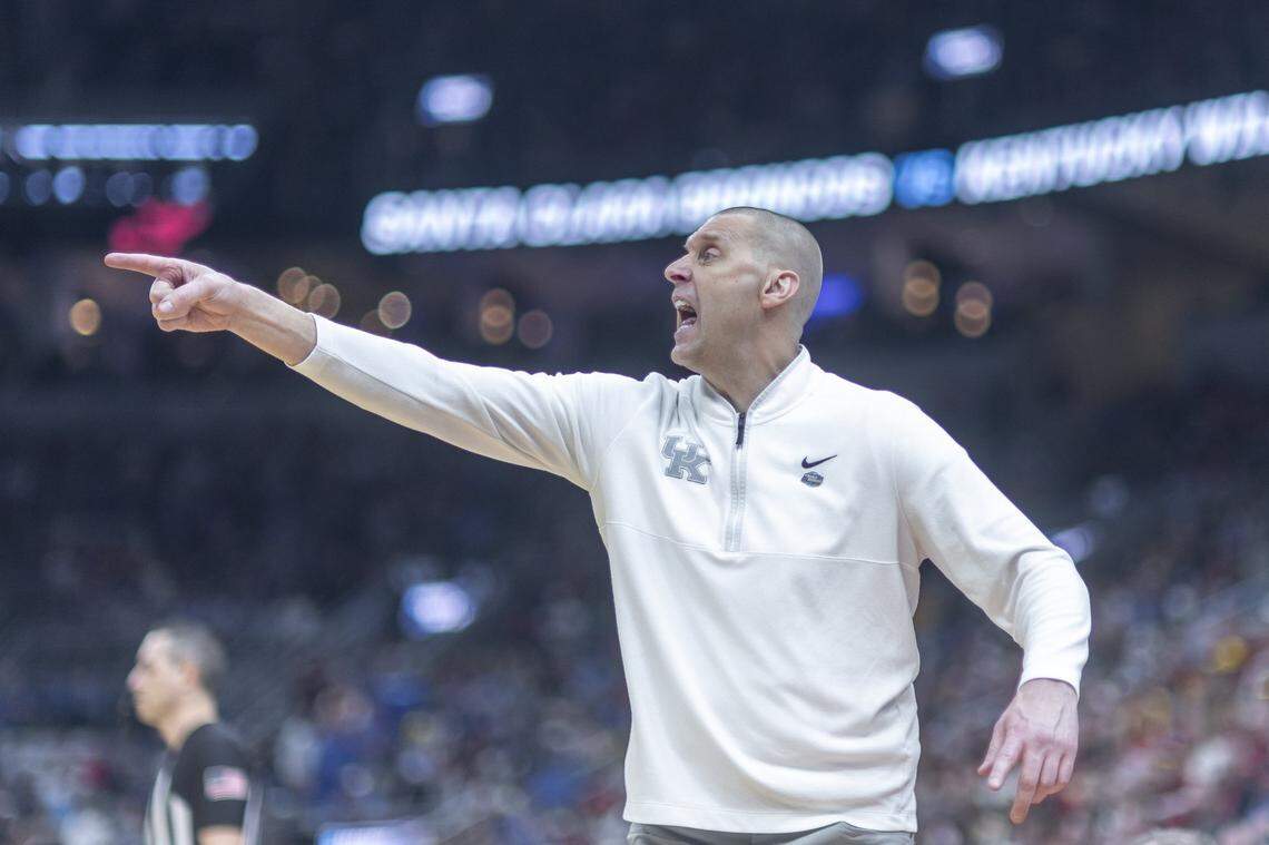 Ask Mark anything: Is Kentucky's Mark Pope a good basketball coach?