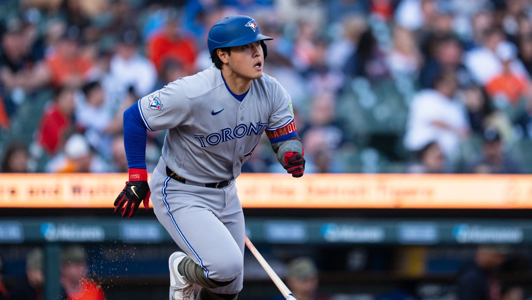 Blue Jays promote Charles McAdoo, place Lenyn Sosa on IL
