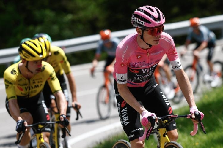 Giro 2026. Le classement général après la 19e étape remportée par Sepp ...