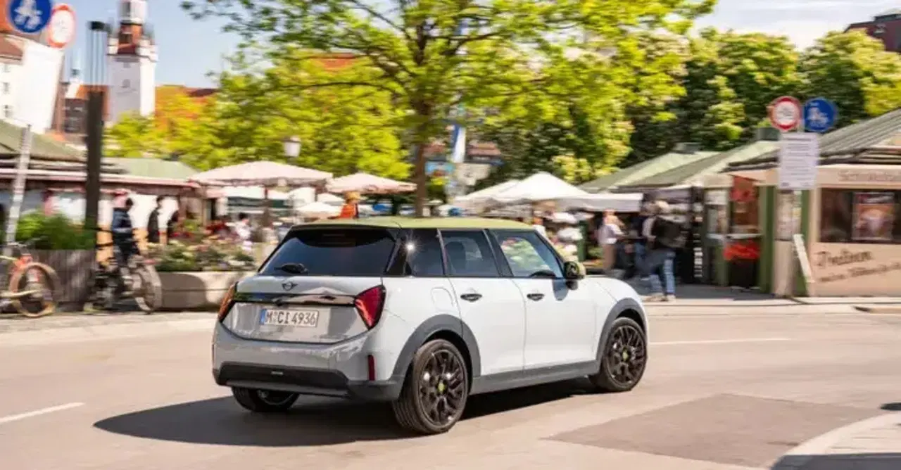 MINI Paul Smith edition: il design inglese trasforma la city car in un ...