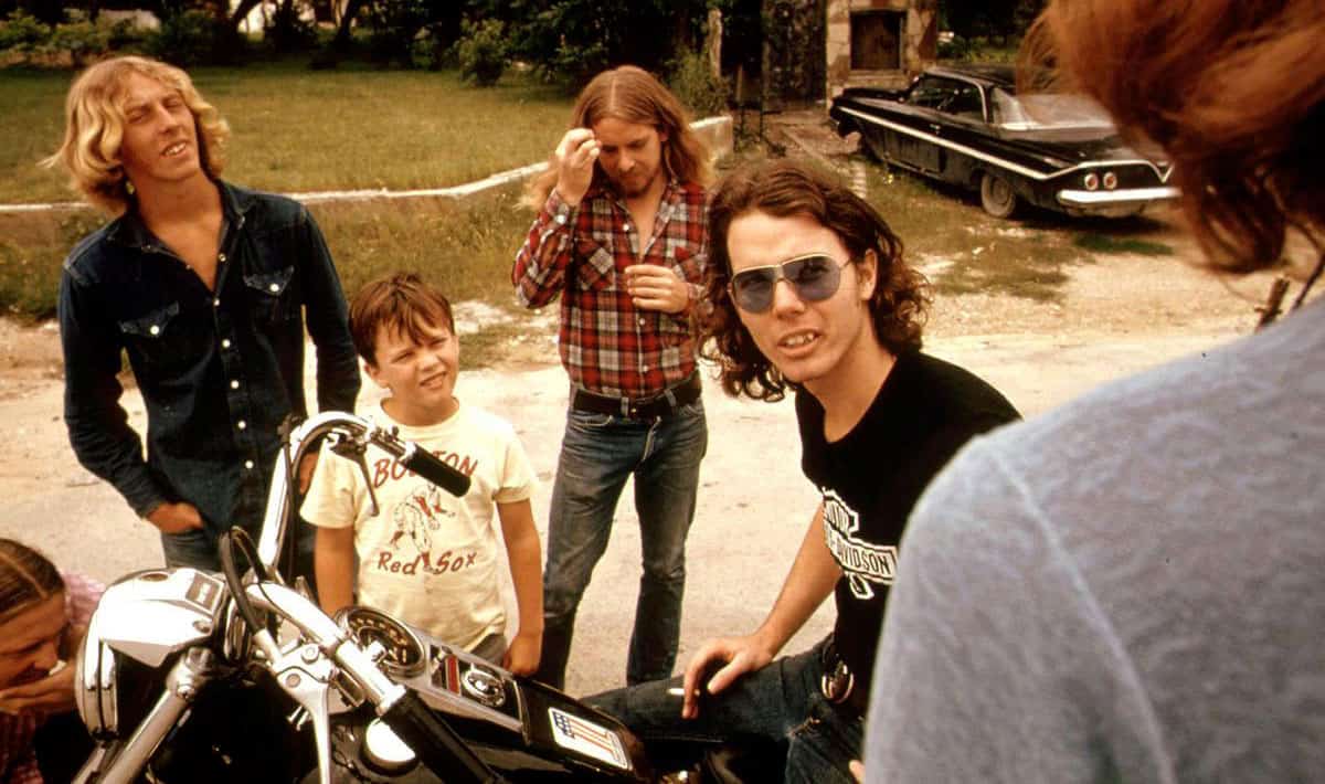 35 photos that show what life looked like in 1973
