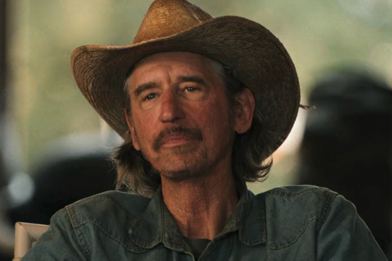 Who plays Dwight on ‘Dutton Ranch’?