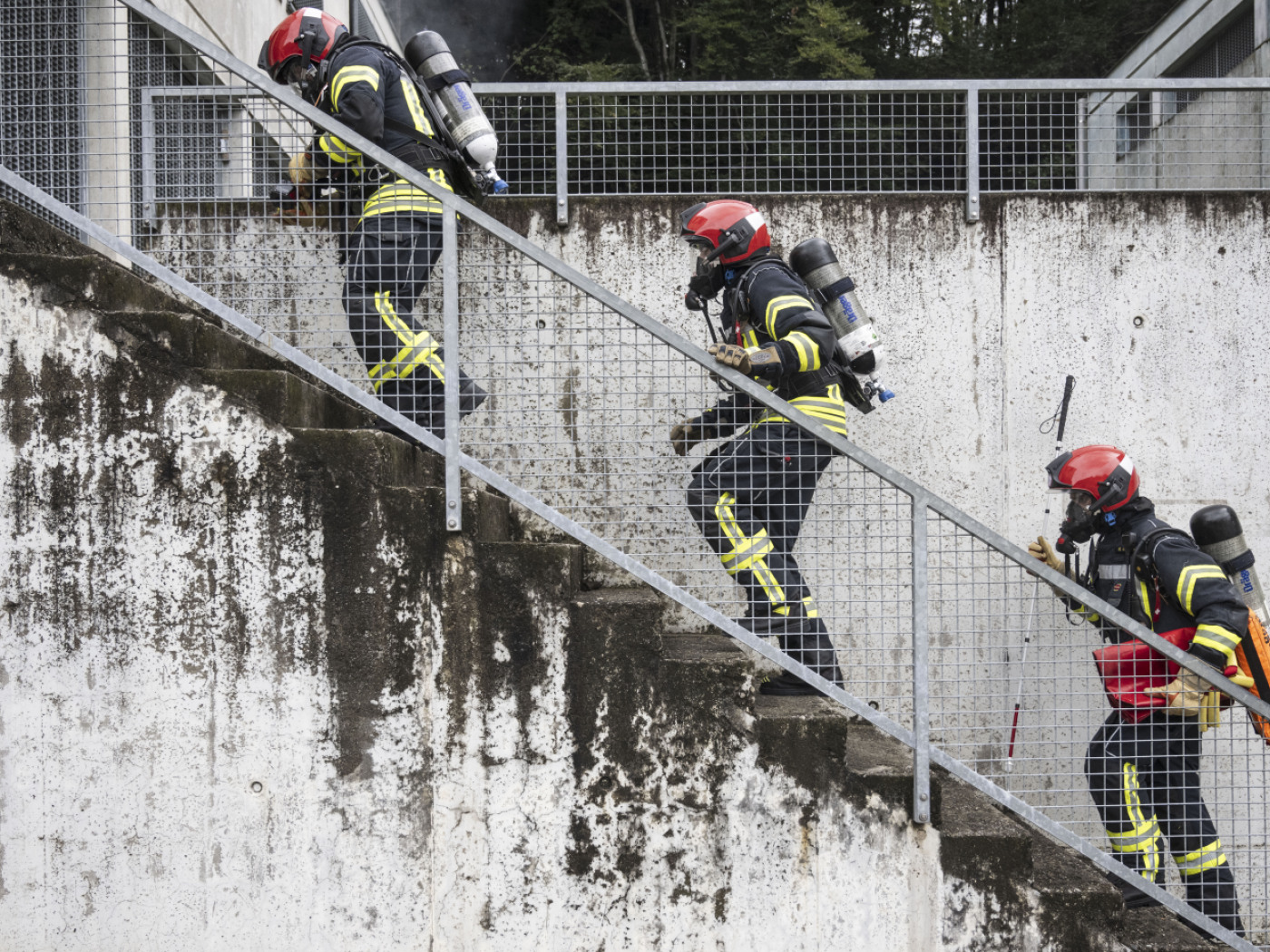 Important incendie sur le toit d'un immeuble à Viganello (TI)