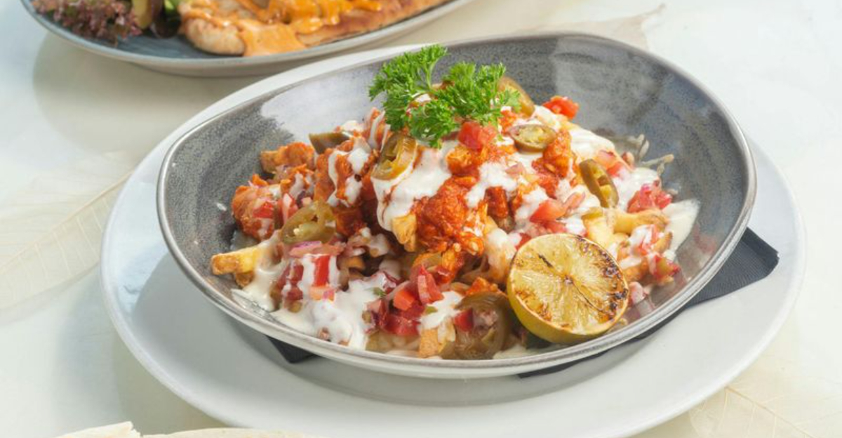 20 foods Americans always order for the table at casual restaurants