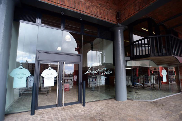 Liverpool shop loved by Steven Gerrard shutting as 'high street dying'