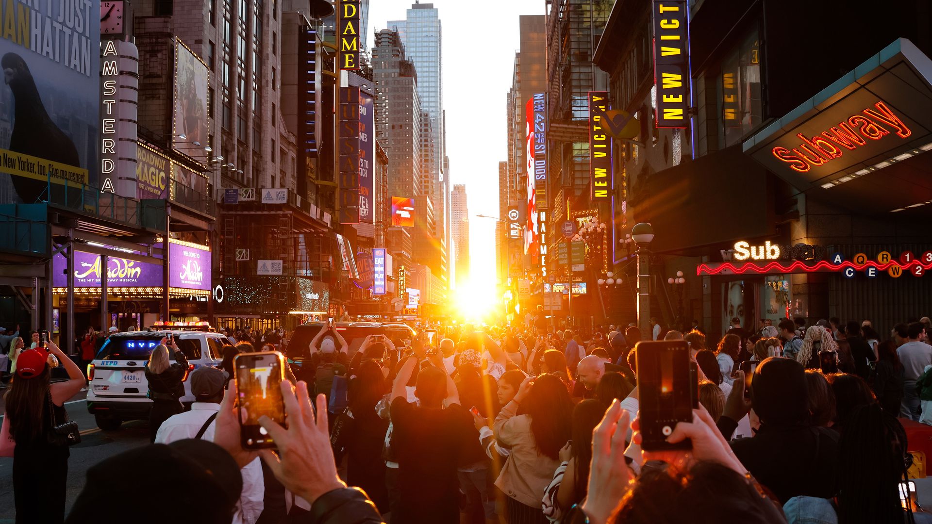 El accidente de 1811 que convirtió Nueva York en un monumento solar ...
