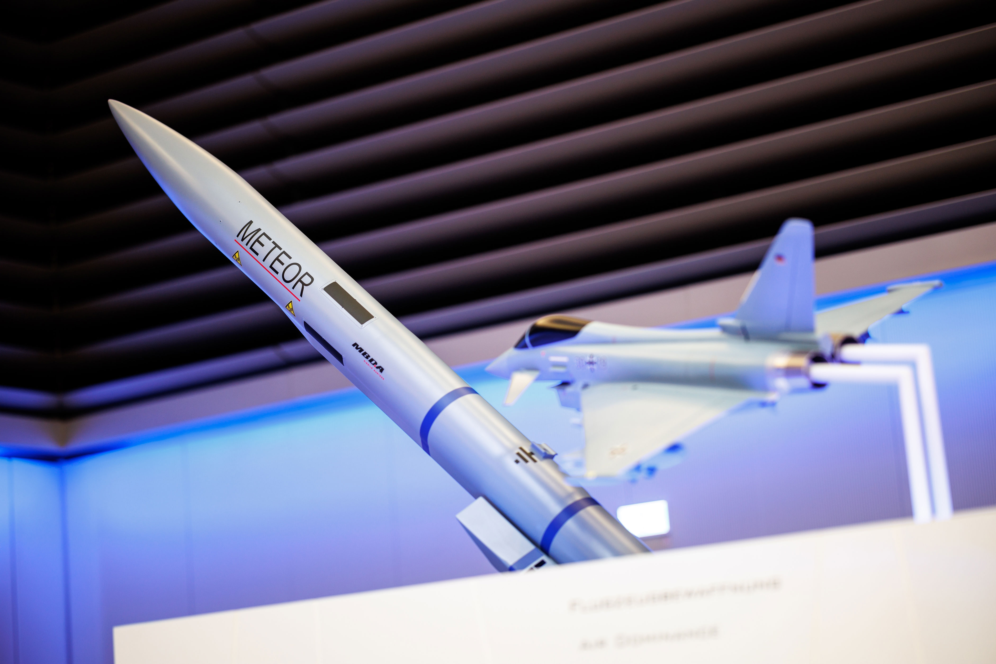 Ukraine would gain advantage over Russian glide bombs with Gripen ...
