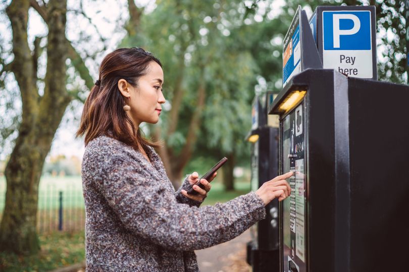 UK drivers warned of 'easy to miss' parking signs that could cost ...