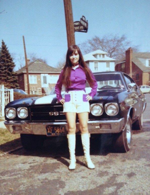 20 proud retro muscle car owners posing with their 1970s rides