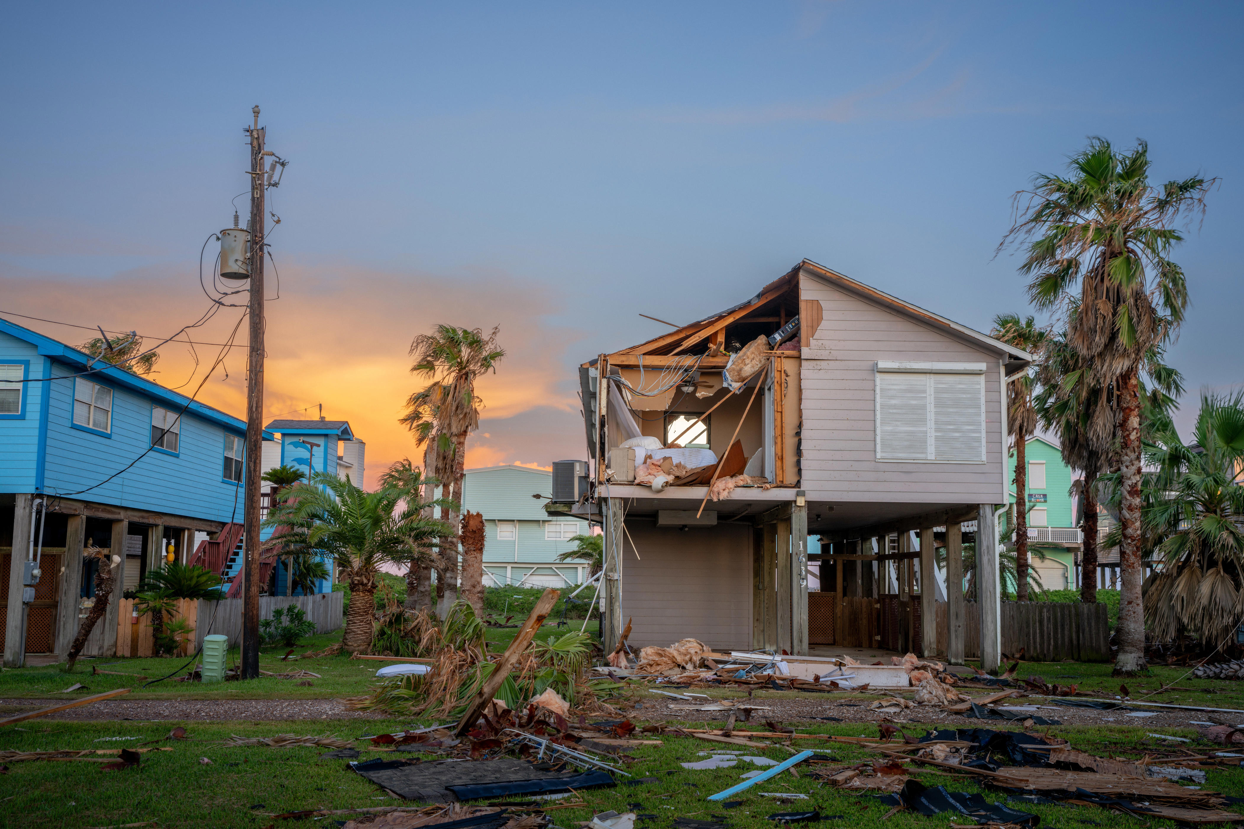 Texans urged to check home, auto insurance before hurricane season hits