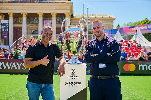 Brazil legend Cafu reveals how Arsenal can beat Paris Saint-Germain in ...