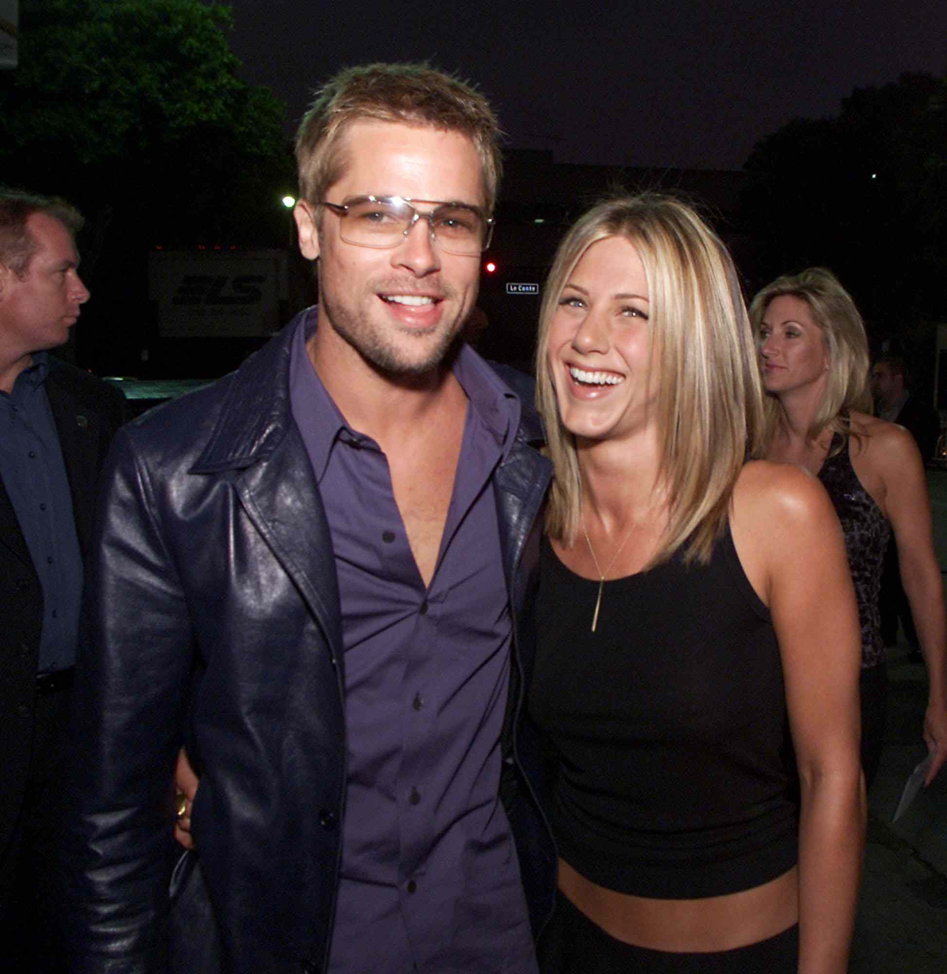 Where is Jennifer Aniston's engagement ring from Brad Pitt now? All ...