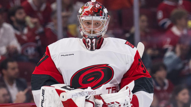 Frederik Andersen gets coach's backing as save numbers slide