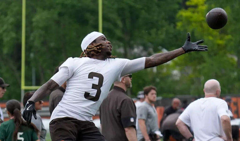 Jerry Jeudy praises Shedeur Sanders in Browns QB battle