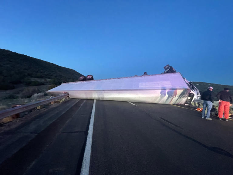 I-40 reopens after semi-truck rollover causes hours-long closure near ...
