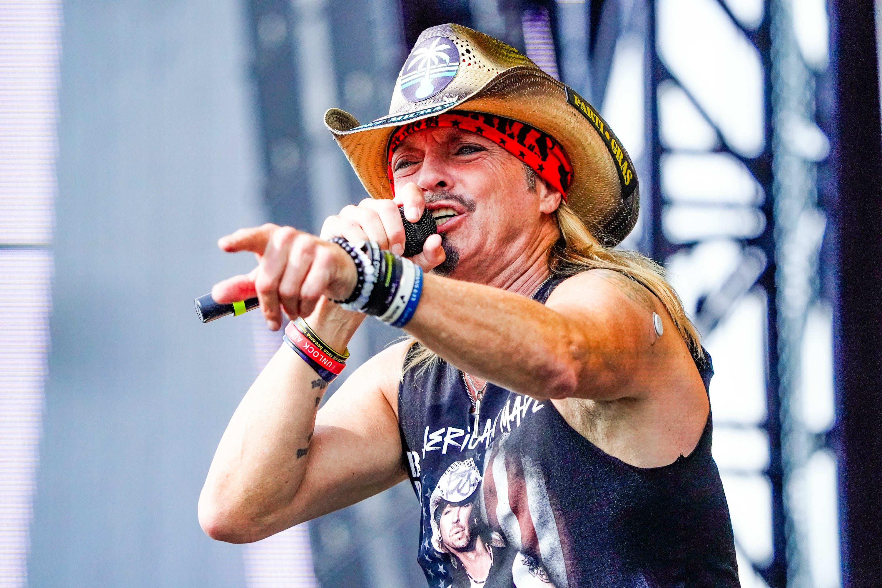Who's backing out of Great American State Fair music lineup? Bret ...