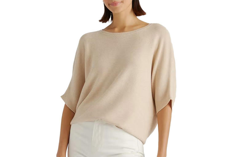 Dressing for work in 90-degree heat is tough — these linen and cotton ...