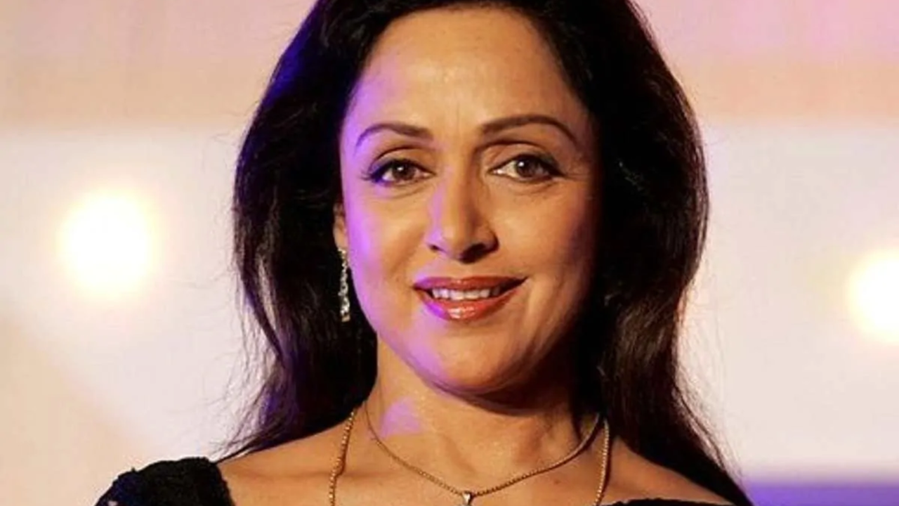 Hema Malini to sing live for the first time ever - All about the Dream ...