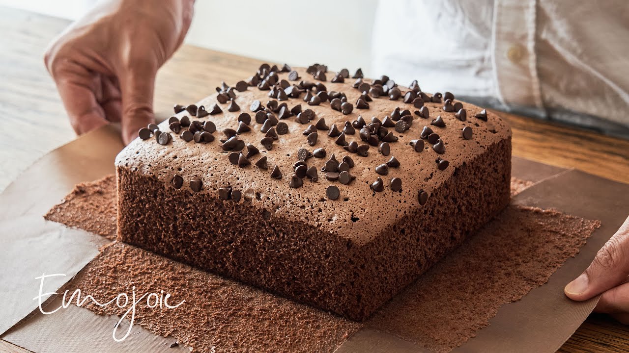This chocolate castella cake will blow your mind!