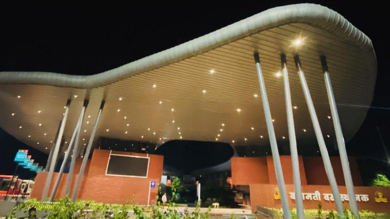 Aramati bus stand secures top spot in MSRTC cleanliness campaign