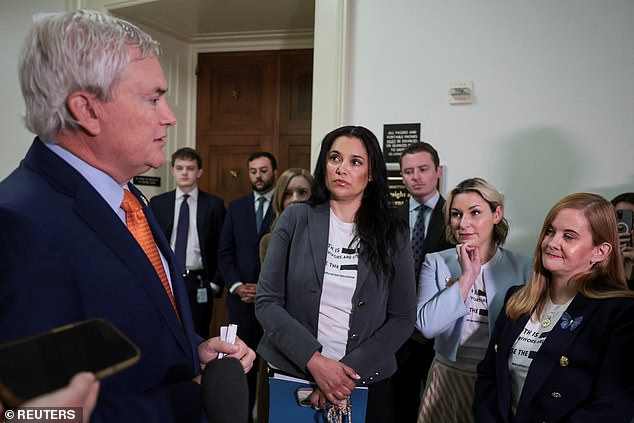 Thyroid cancer-stricken Pam Bondi arrives on Capitol Hill with bandage ...
