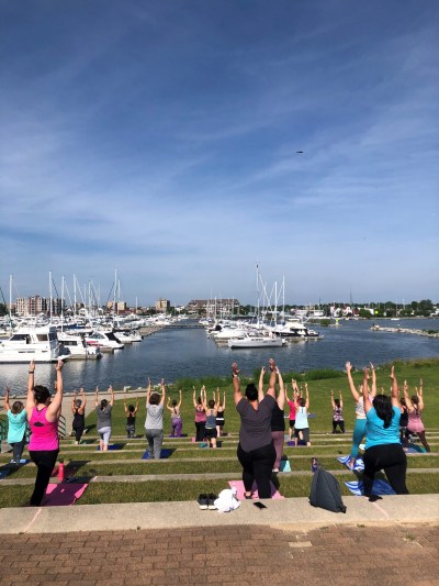 Bend & Brew free yoga returns to Reefpoint Marina in Racine through ...