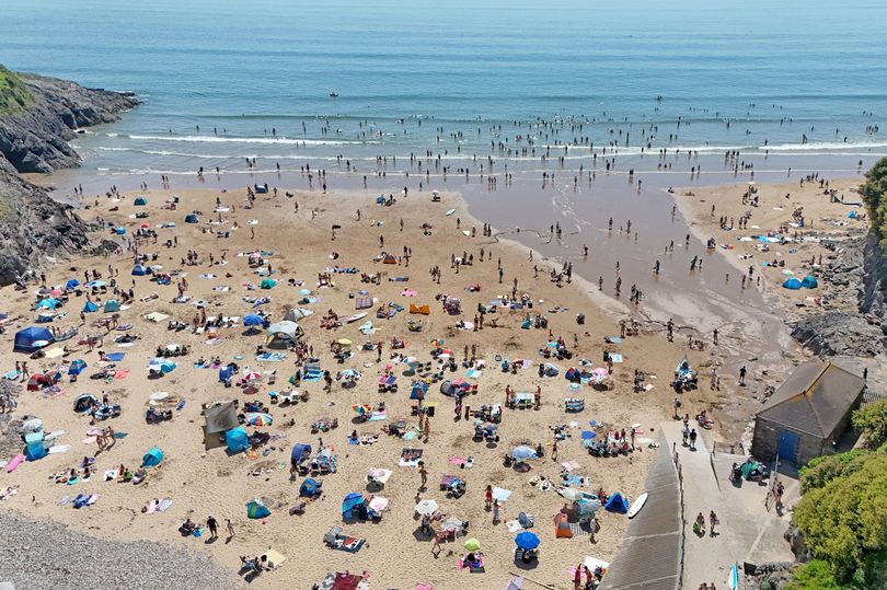 Met Office weather maps show how hot Wales will be this weekend but ...
