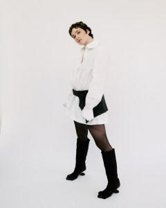 Alice Englert, Apple TV new cosmonaut, loves her tiny Sandy Liang bag