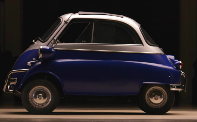 Cette Isetta 300 est la plus petite BMW jamais construite