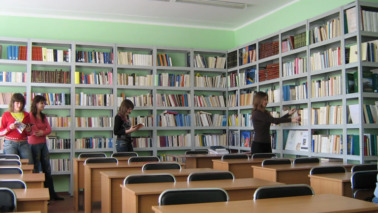 Relocated Mariupol University library rebuilds connection to Greek culture