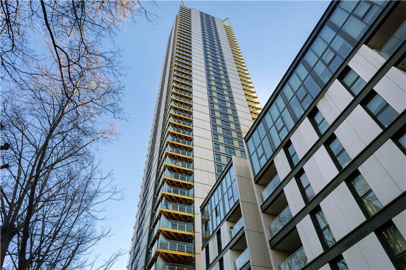 Man, woman and child die after falling from high-rise block of flats in ...