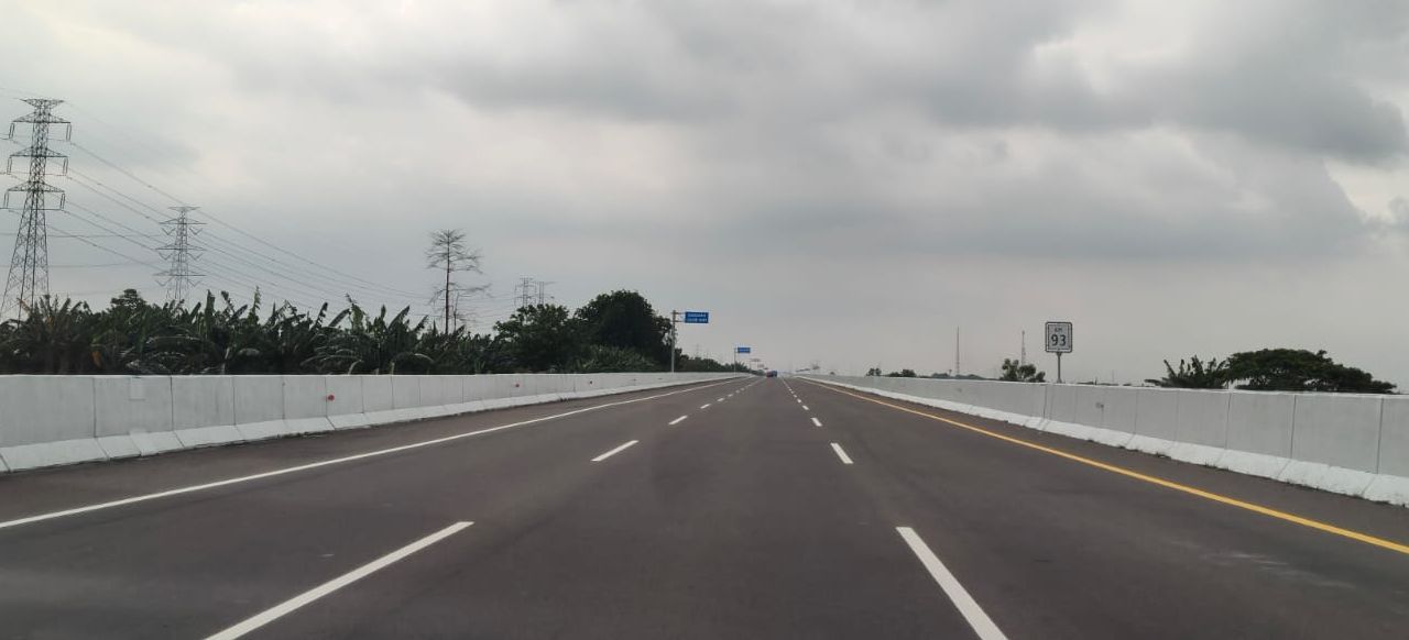 Hebohkan dunia, China bikin jalan tol 157 km andalkan AI dan robot