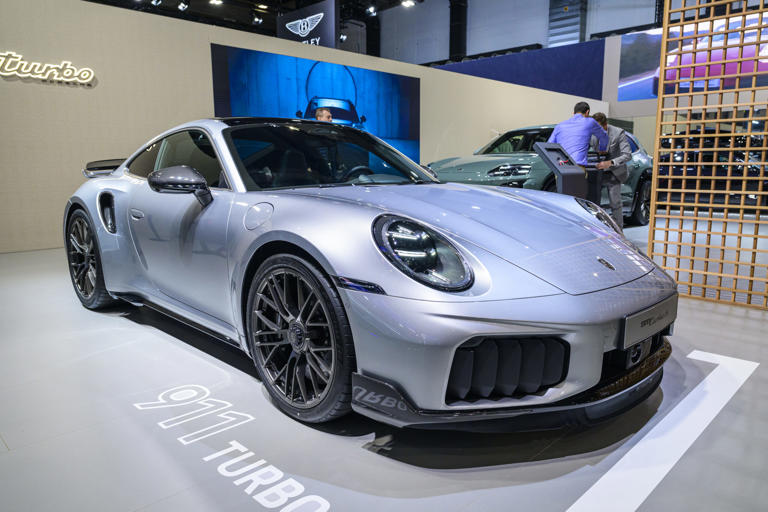 15 popular car models among professional athletes