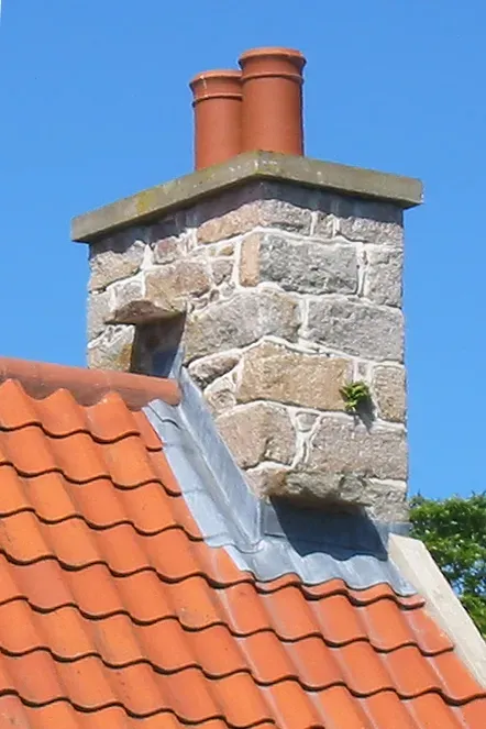 Weather experts say these 8 home features fail during extreme storms