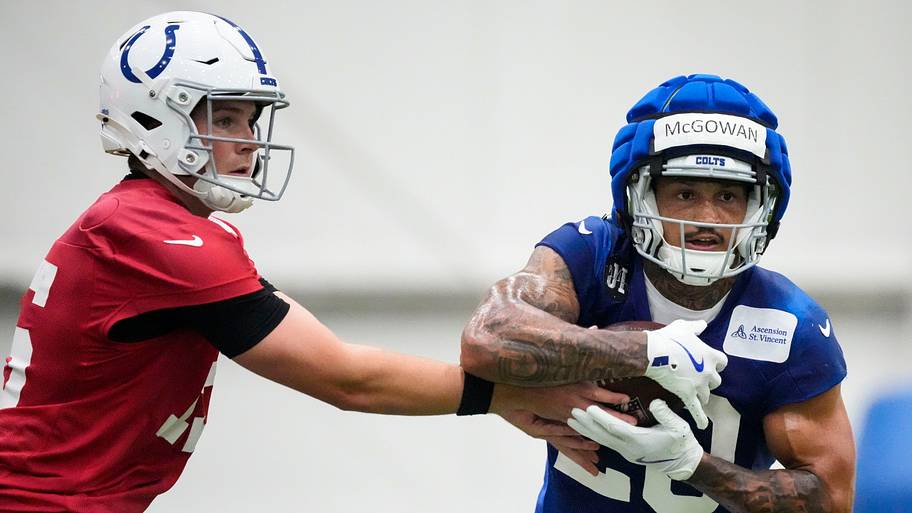 Why Riley Leonard has inside track to Colts' QB2 role