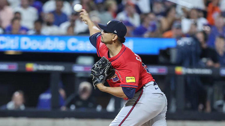 Braves continue risky pattern of repeatedly shuffling familiar arm with ...